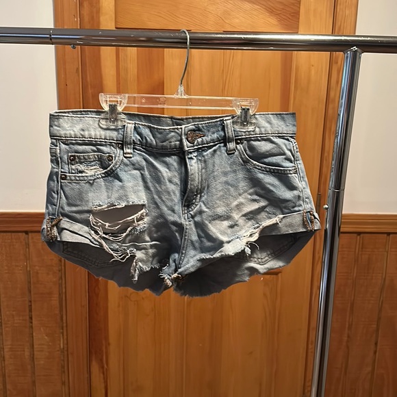 BDG | Shorts | Bdg Low Rise Boyfriend Denim Shorts | Poshmark